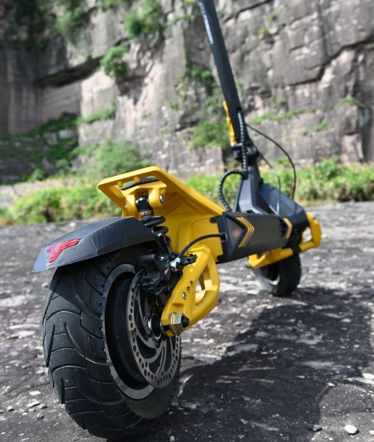 e-Тротинет SEGWAY E2 PLUS E, 300W - All Electric